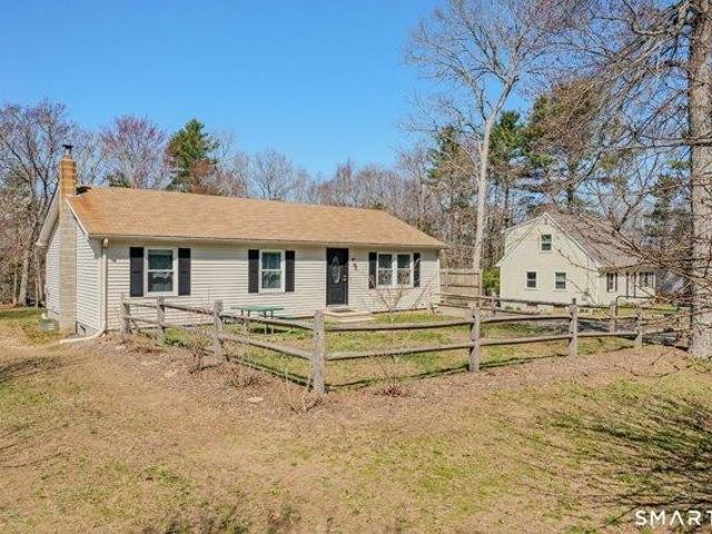 3 bedroom, Voluntown CT 06384 102063391