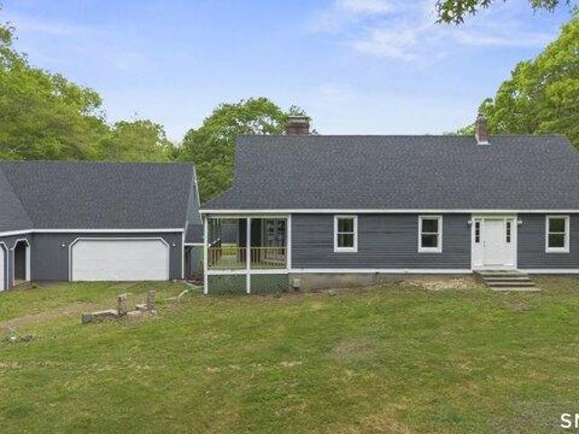 3 bedroom, Voluntown CT 06384 104650400