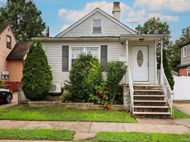 3 bedroom, Valley Stream NY 11580 103603970