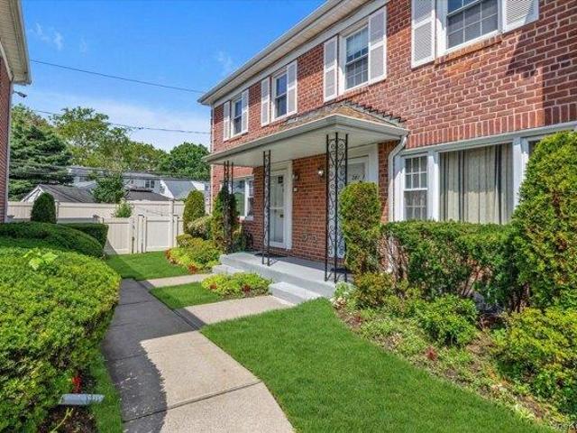 3 bedroom, Valley Stream NY 11580 104905314