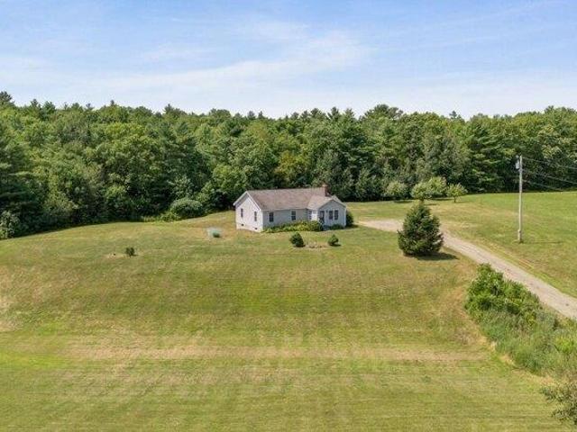 3 bedroom, Vassalboro ME 04989 104832387