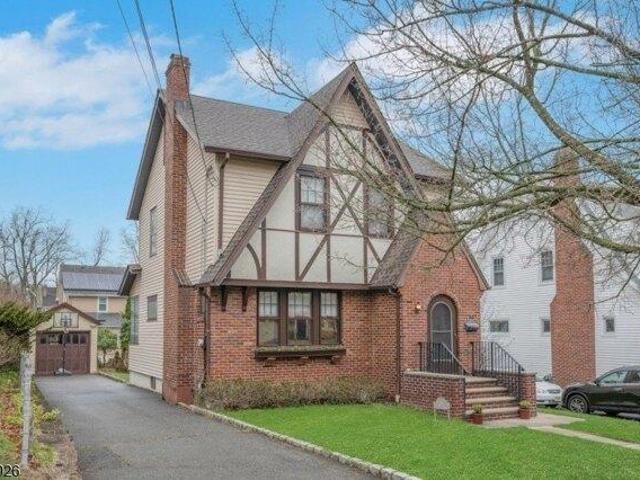 3 bedroom, Verona NJ 07044 LS102826461