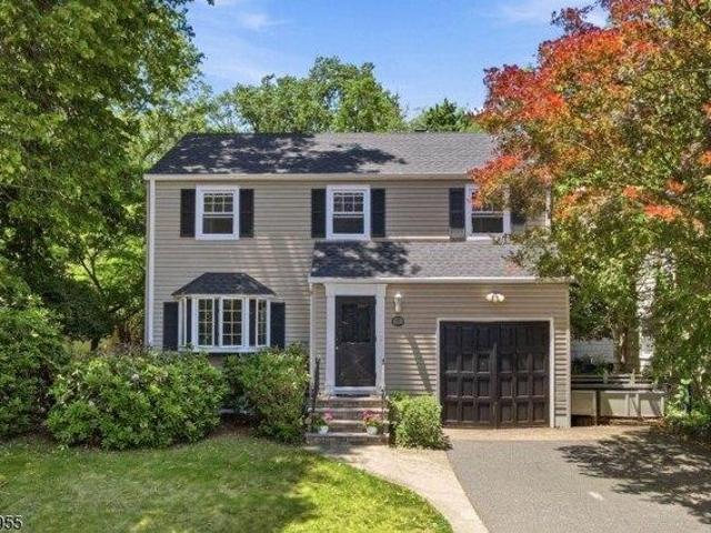 3 bedroom, Verona NJ 07044 104151964