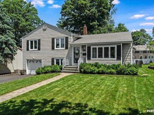 3 bedroom, Verona NJ 07044 104193181
