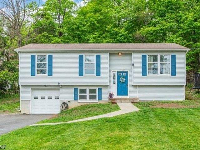 3 bedroom, Vernon NJ 07418 104512012