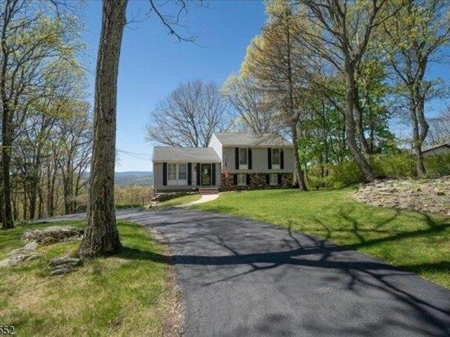 3 bedroom, Vernon NJ 07461 104235120