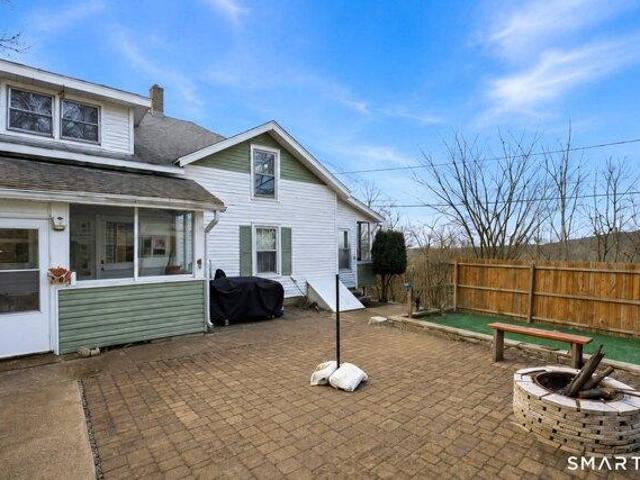 3 bedroom, Vernon CT 06066 104569229