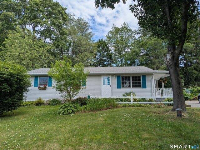 3 bedroom, Vernon CT 06066 104650291