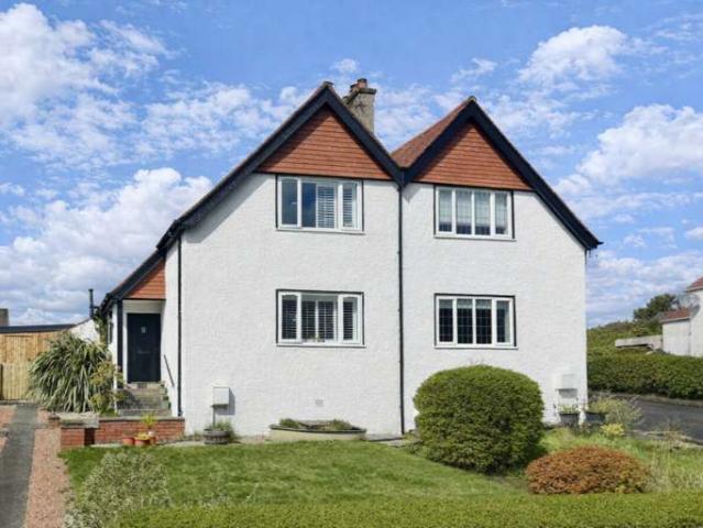 3 Bedroom Villa House
