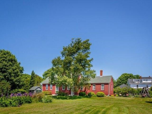 3 bedroom, Vinalhaven ME 04863 LS102824789
