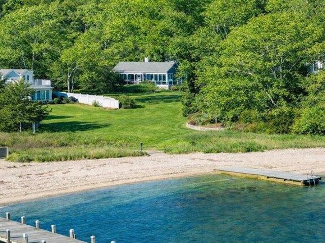 3 bedroom, Vineyard Haven MA 02568 103127581
