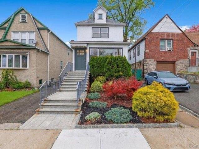 3 bedroom, Yonkers NY 10704 102528787