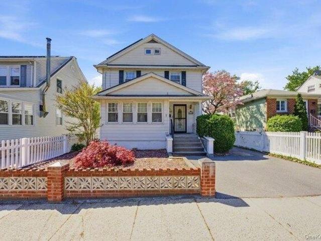 3 bedroom, Yonkers NY 10704 102281769