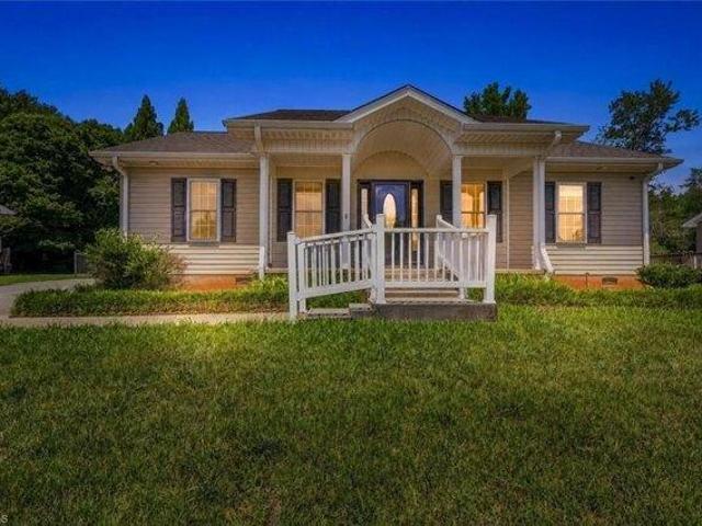 3 bedroom, Yadkinville NC 27055 104899919