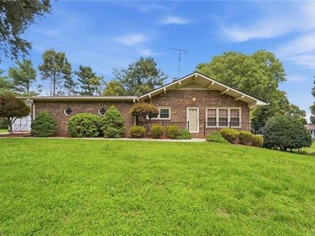 3 bedroom, Yadkinville NC 27055 104902322