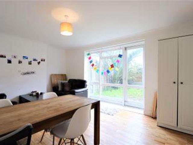 3 Bedrooms Maisonette for rent in Chamberlain House, Shadwell E1