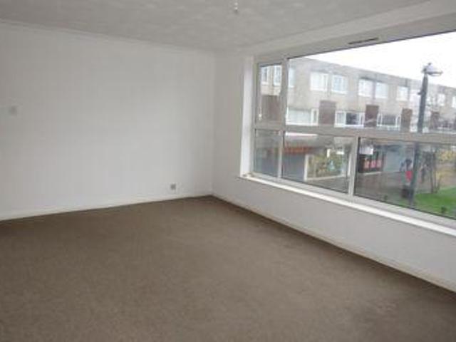 3 Bedrooms Maisonette for rent in Abbotswood, Yate, Bristol BS37