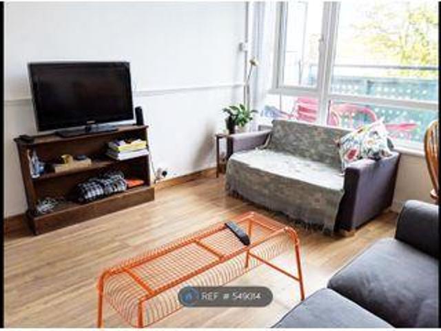 3 Bedrooms Maisonette for rent in Granard House, London E9