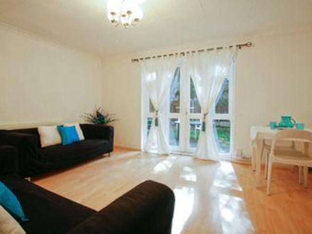 3 Bedrooms Maisonette for rent in Evelyn Walk, London N1