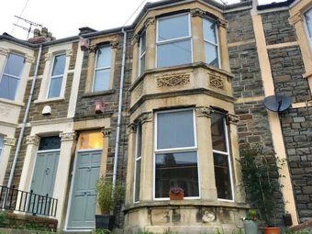 3 Bedrooms Maisonette for rent in Haverstock Road, Knowle, Bristol BS4