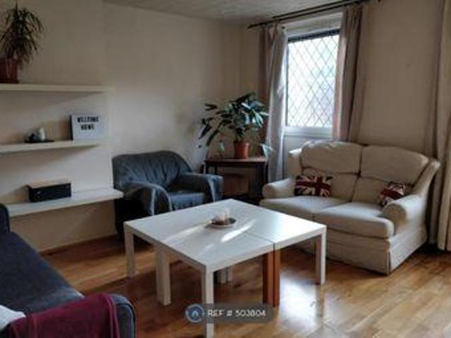 3 Bedrooms Maisonette for rent in Locton Green, Near Bow E3