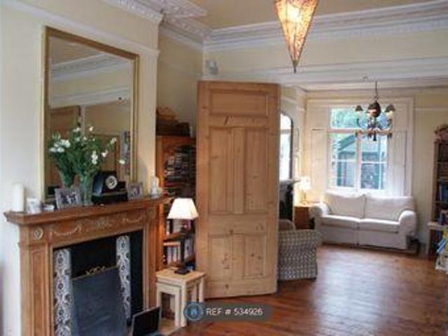 3 Bedrooms Maisonette for rent in Lancaster Rd, London N4
