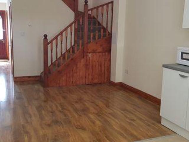 3 Bedrooms Maisonette for rent in Romford Rd, Forest Gate E7