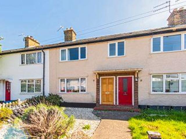 3 Bedrooms Maisonette for sale in Bloxham Crescent, Hampton TW12