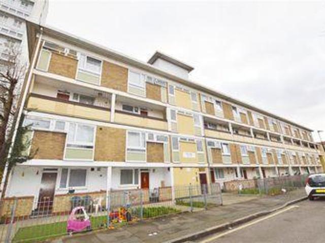 3 Bedrooms Maisonette for sale in Fern Street, Bow, London E3