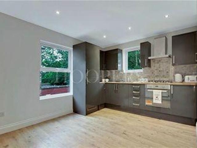 3 Bedrooms Maisonette for sale in Oldfield Road, London NW10