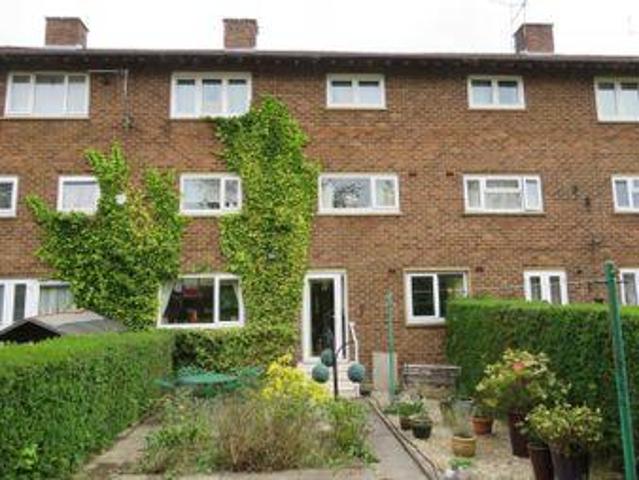 3 Bedrooms Maisonette for sale in Lowedges Road, Lowedges, Sheffield S8
