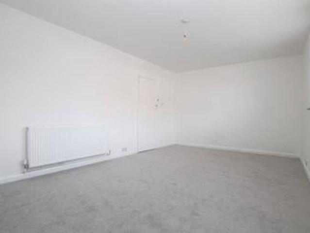 3 Bedrooms Maisonette for sale in Ridge Terrace, Green Lanes, London N21