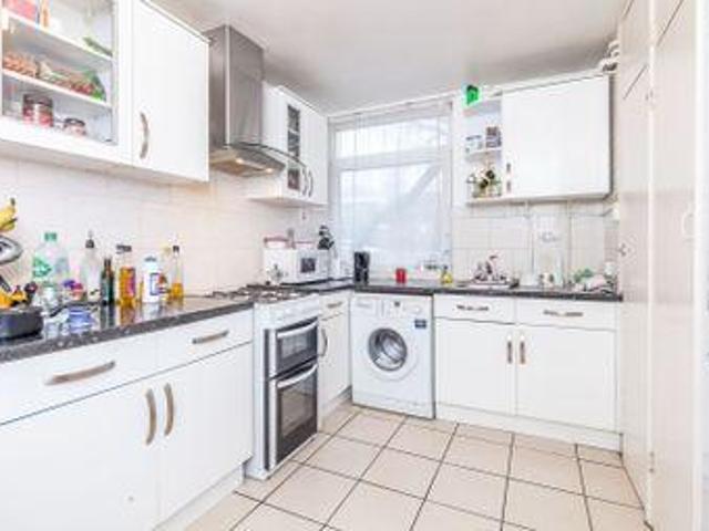 3 Bedrooms Maisonette for sale in Tomlinson Close, London E2