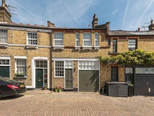3 Bedrooms Mews house for rent in Daleham Mews, London NW3