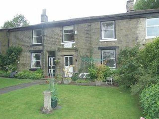 3 Bedrooms Mews house for rent in Sunny Bower Street, Tottington, Bury BL8