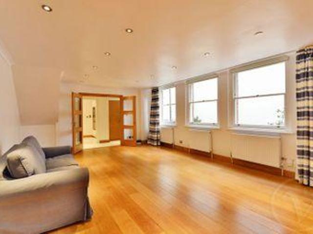 3 Bedrooms Mews house for rent in Queens Grove, St Johns Wood, London NW8