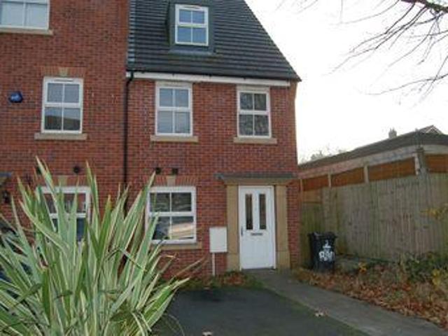 3 Bedrooms Mews house for rent in Ramswell Close, Bolton BL3