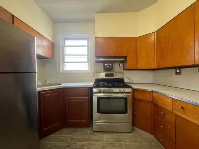 3 Bedrooms at Cranford Ave for $3,350 $3,609 by Shawn Bennett