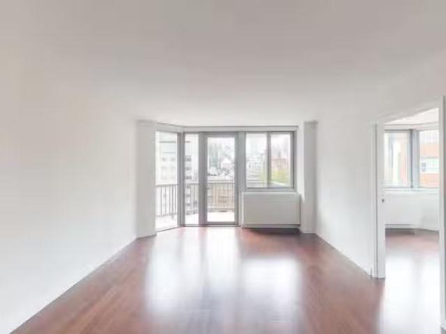 3 Bedrooms at East 34th Street for $8,048 by Mya Oh