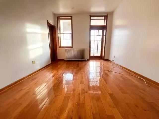 3 Bedrooms at 73rd Street for $3,200 by Joinel Sanchez