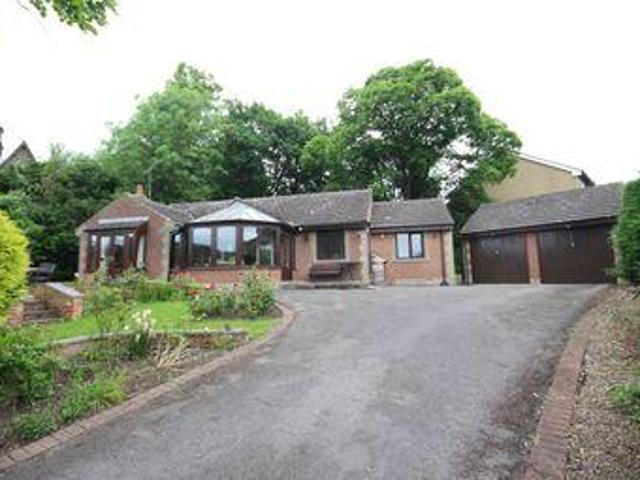 3 Bedrooms Bungalow for rent in Grange View, Otley LS21