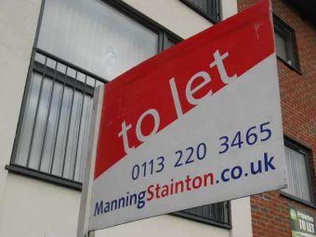3 Bedrooms Bungalow for rent in Holmsley Lane, Woodlesford, Leeds LS26