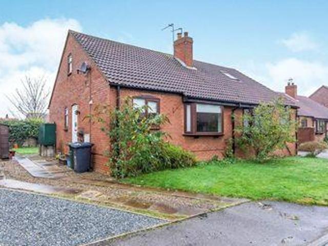 3 Bedrooms Bungalow for rent in Pasture Close, Wistow, Selby YO8