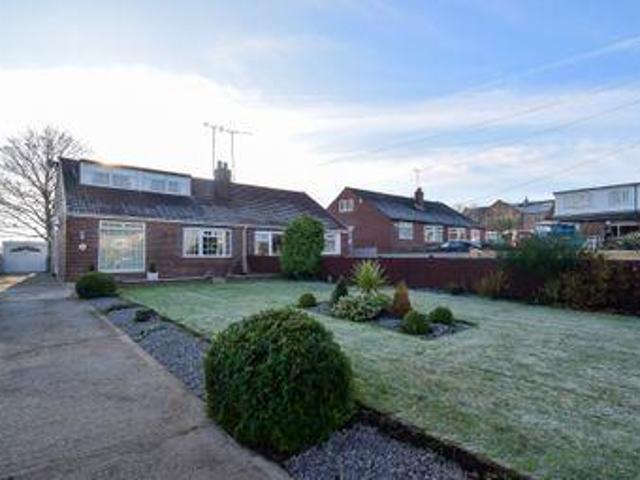 3 Bedrooms Bungalow for sale in Manor Croft, Normanton WF6