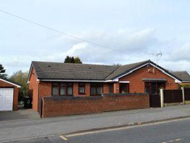 3 Bedrooms Bungalow for sale in Newmarket Road, Ashton Under Lyne OL7