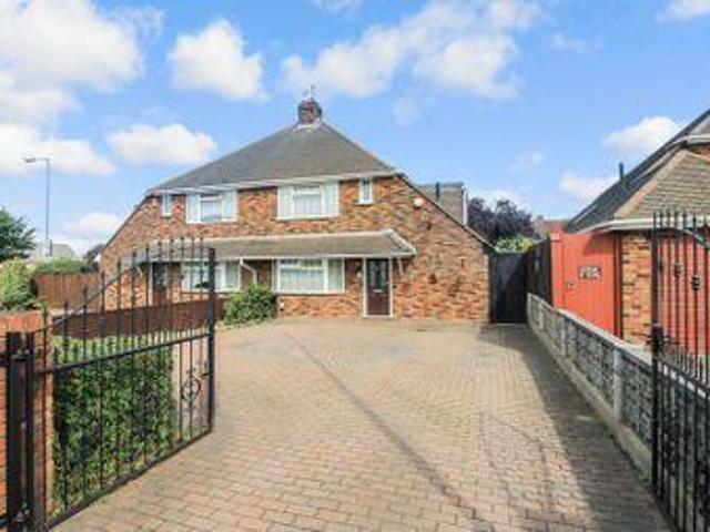 3 Bedrooms Bungalow for sale in Oakley Road, Leagrave, Luton LU4