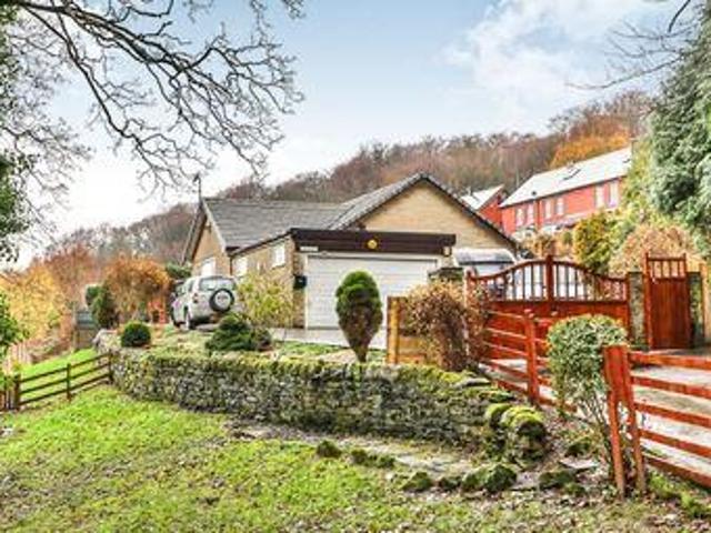 3 Bedrooms Bungalow for sale in Birks Lane, Todmorden OL14