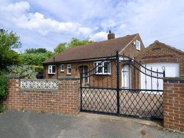 3 Bedrooms Bungalow for sale in Broom Riddings, Rotherham S61
