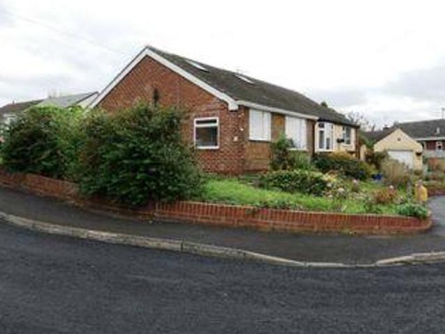 3 Bedrooms Bungalow for sale in Coleridge Crescent, Wrenthorpe, Wakefield WF2