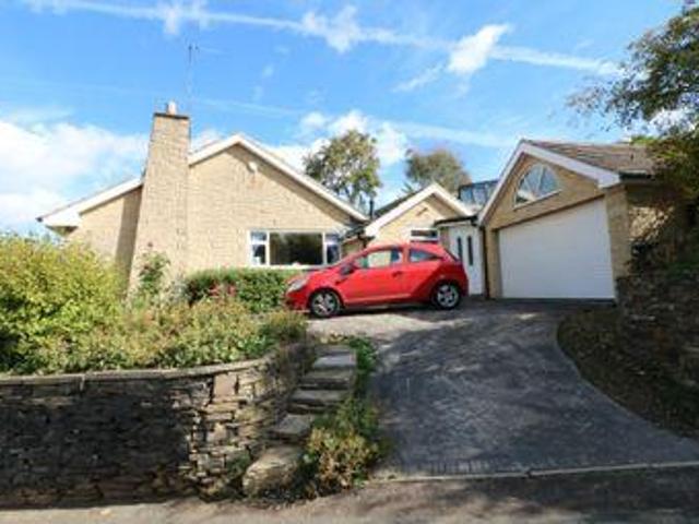 3 Bedrooms Bungalow for sale in Delf Hill, Brighouse HD6